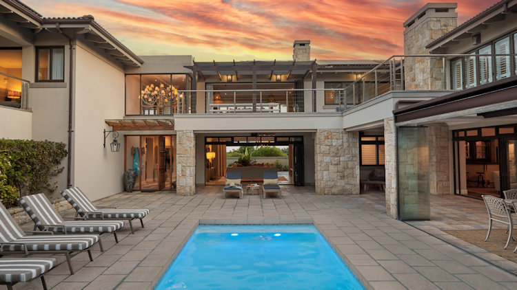 The Hemingway House: A Hidden Gem in Hermanus - 88461