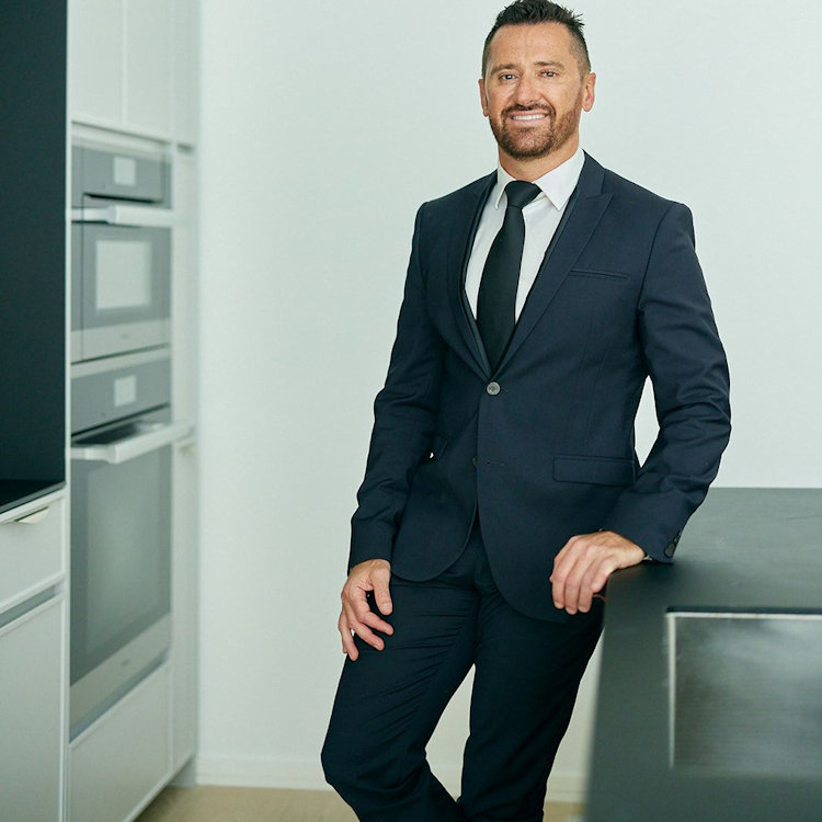 Dealmaker Carlo Dipaquale’s Insider’s Guide to Miami Beach’s South of Fifth