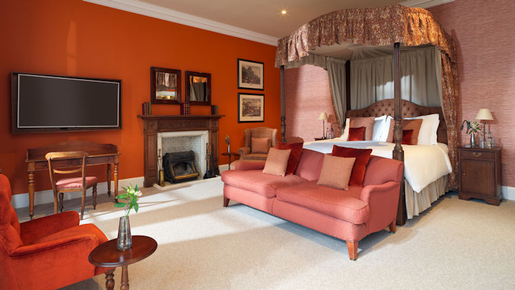 A Visit to SCHLOSS Roxburghe - An exceptional Scottish countryside retreat